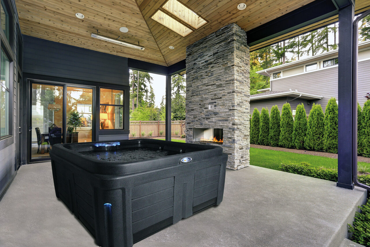 Crown Pools | Hot Tubs dealer in the DFW and surrounding areas
